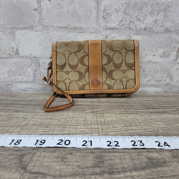 Coach | Bags | Coach Clutch | Poshmark